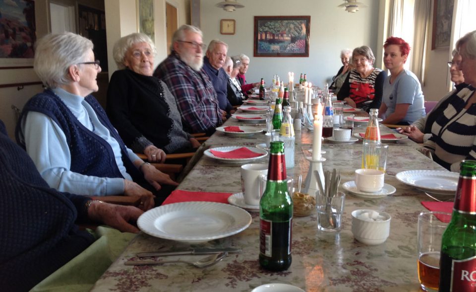Succesen vokser med spise-kom-sammen i ældreboligerne - Stevns Netavis